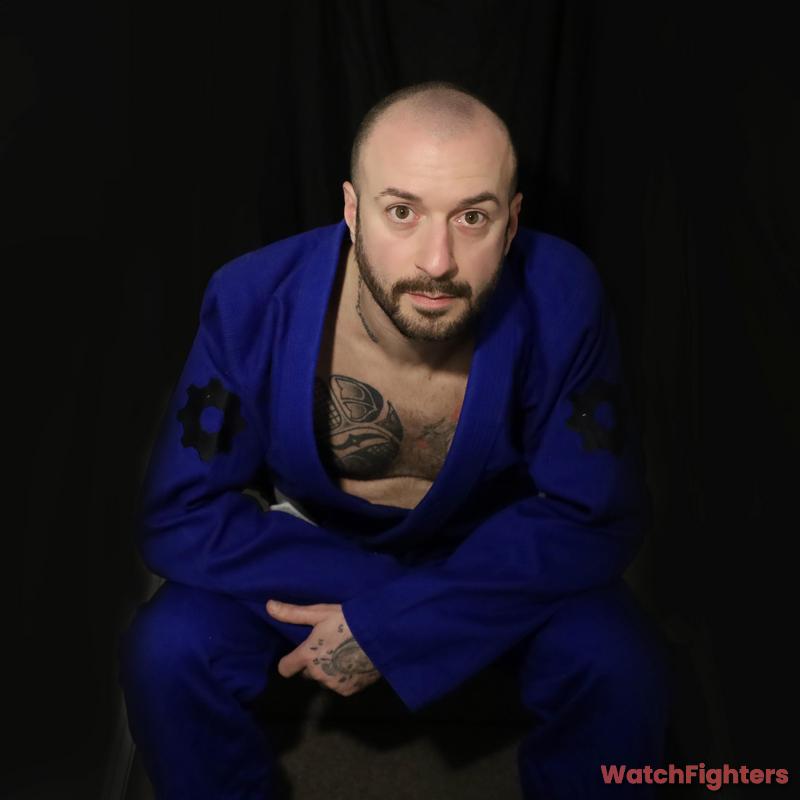 Sir Dark | Twitter, Instagram, TikTok | Linktree