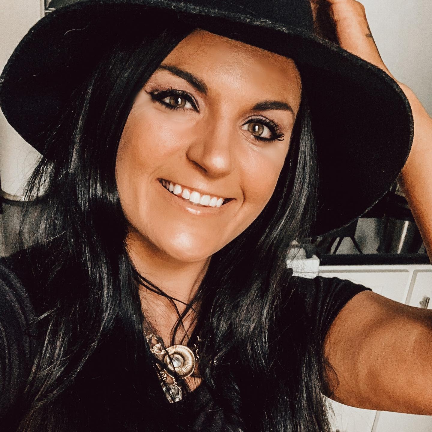 Trina Thomas | Instagram, Facebook, TikTok | Linktree