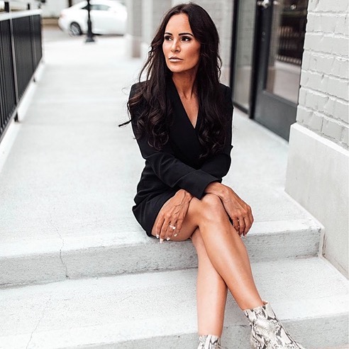 Jen Larson | Instagram | Linktree