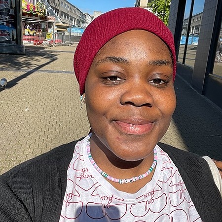 kareemah_iconic | TikTok | Linktree