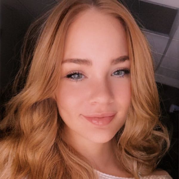 Melissa | Instagram, Spotify, TikTok | Linktree