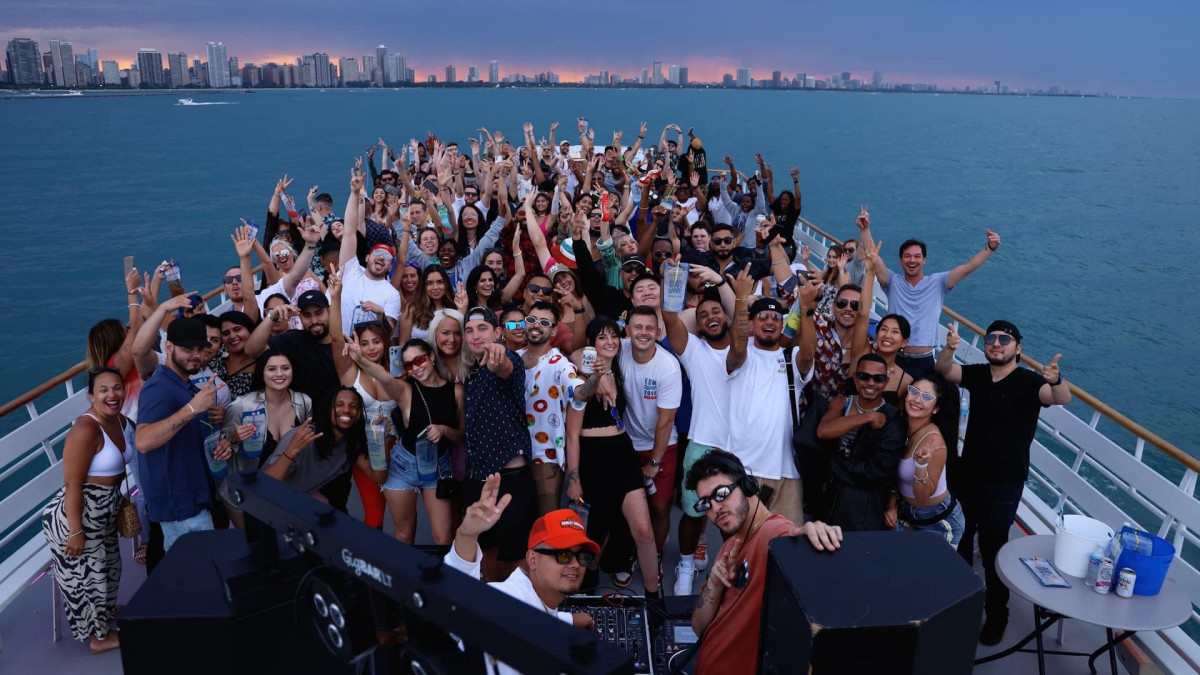 EDM CHICAGO ::: | Facebook | Linktree