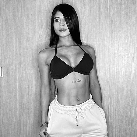 NATHALIA MORENO | Instagram, YouTube, Facebook, TikTok | Linktree