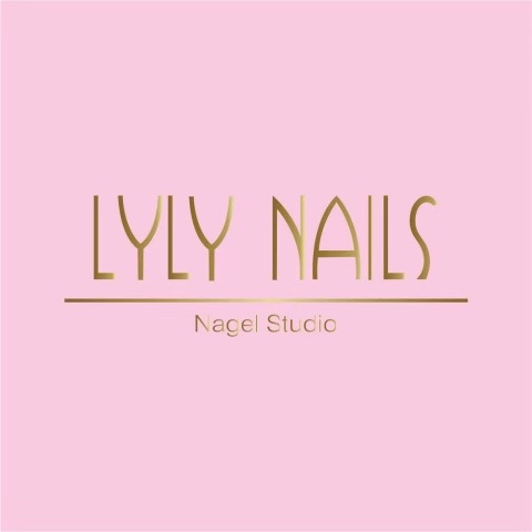 LYLY NAILS | Instagram, Facebook, TikTok | Linktree