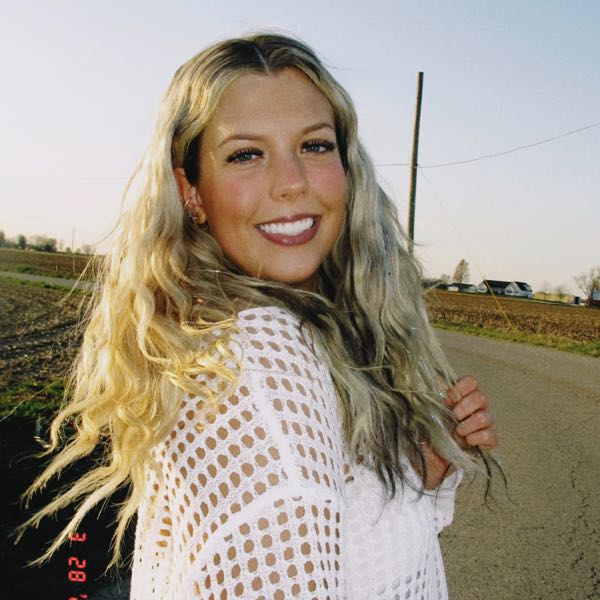 Lashed By Lauren | Instagram | Linktree