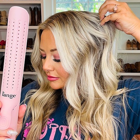 Tess Walker | Facebook, TikTok | Linktree