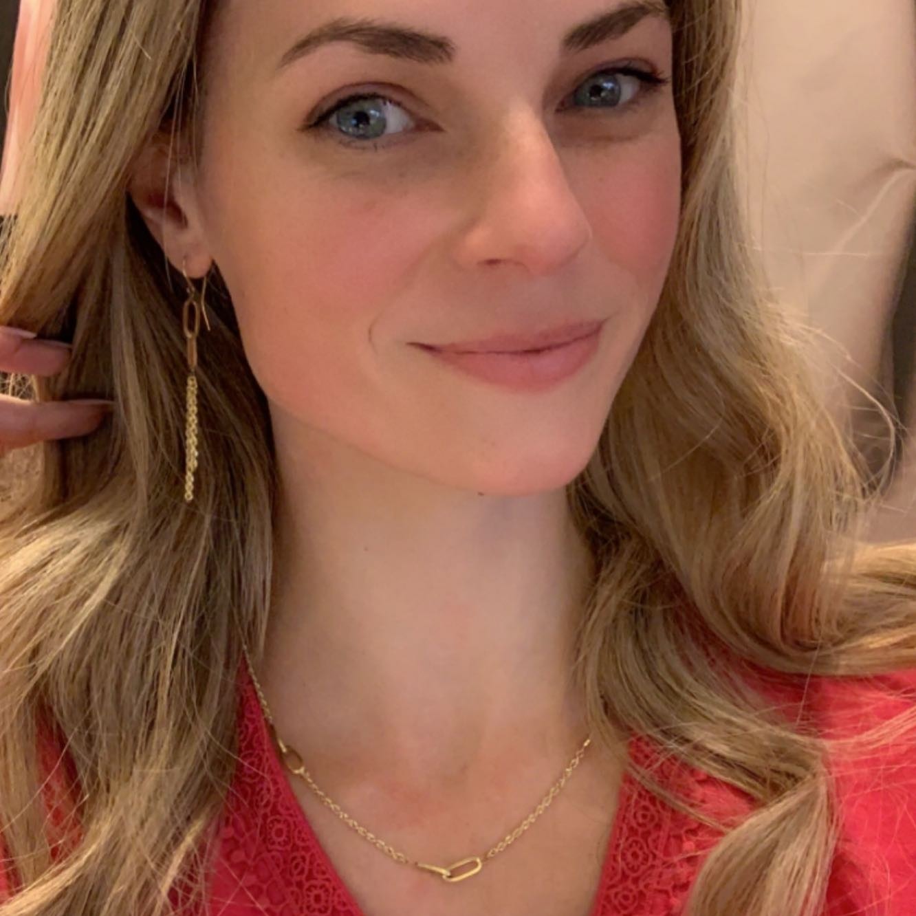 Amanda Rosenberg | Instagram, TikTok | Linktree