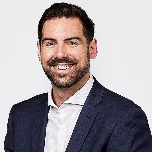 Ryan Hedley | Instagram, Facebook | Linktree