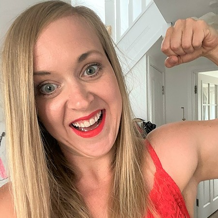 Jen Howell: Nutrition Uncut | Instagram, Facebook | Linktree