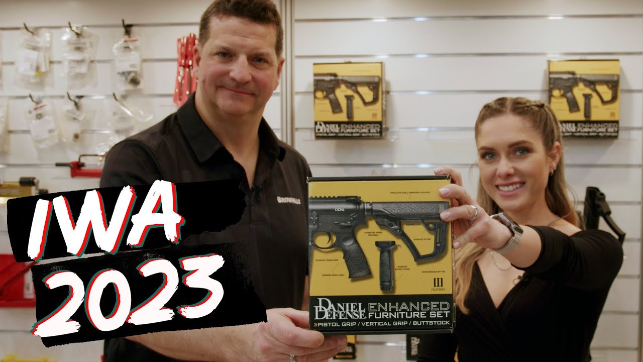 Danielle Valkyrie | Instagram, Facebook, Twitch | Linktree