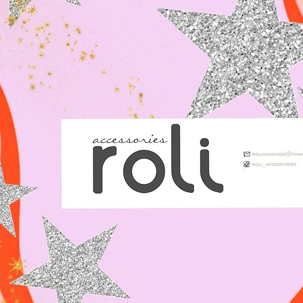 roli_accessories | Twitter, Instagram, Spotify, Facebook | Linktree