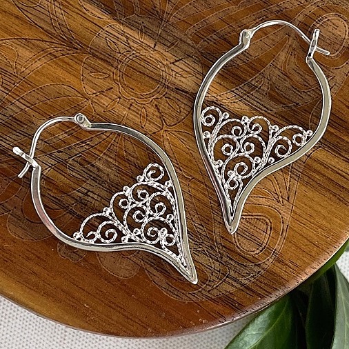 Lierreworks Filigree | Linktree