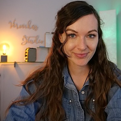 ELECTRIFIED VERONIKA | Twitter, Instagram, TikTok | Linktree