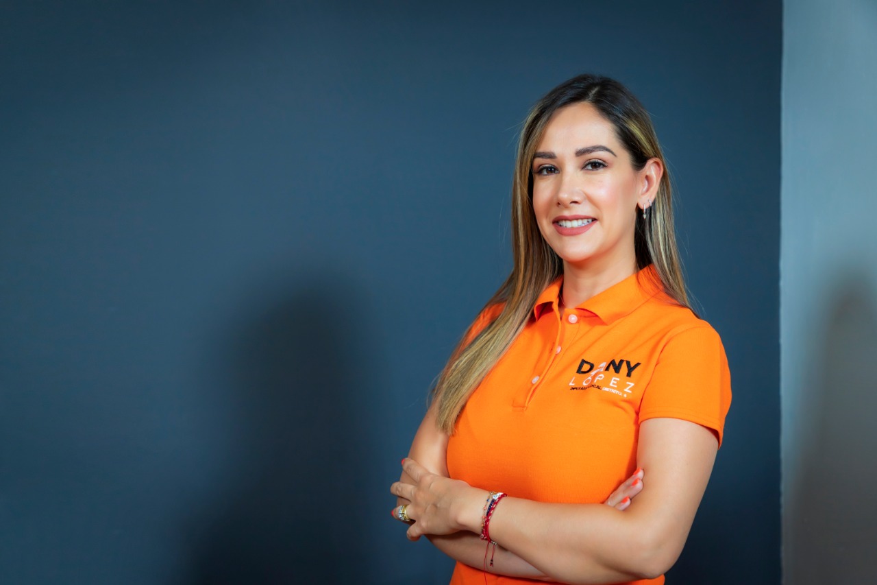 danylopezmc | Twitter, Instagram, Facebook | Linktree