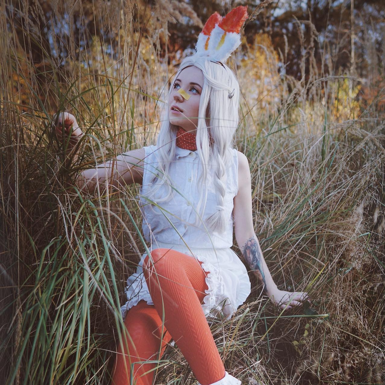 vleafnin | Twitter, Instagram, TikTok, Twitch | Linktree