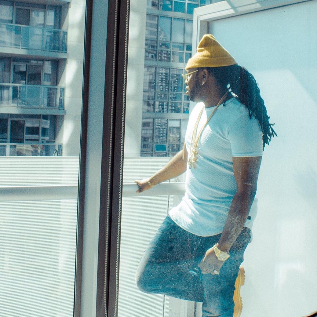 Young Cake | Twitter, Instagram, Facebook | Linktree