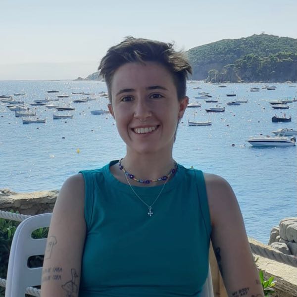 INÉS ZUBIAGA | Twitter, Instagram | Linktree