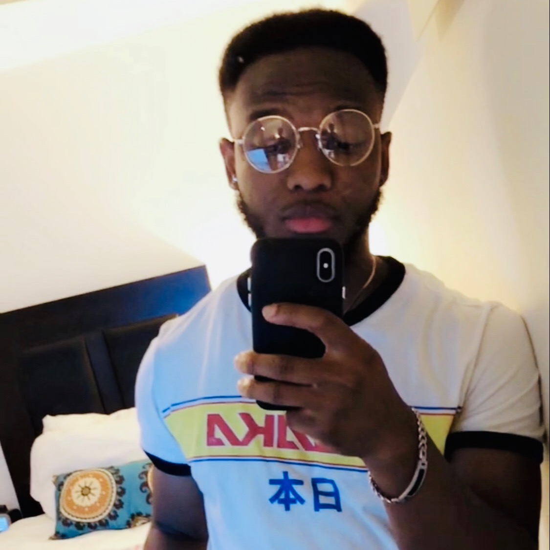 Dr_Momoh | Instagram, YouTube | Linktree