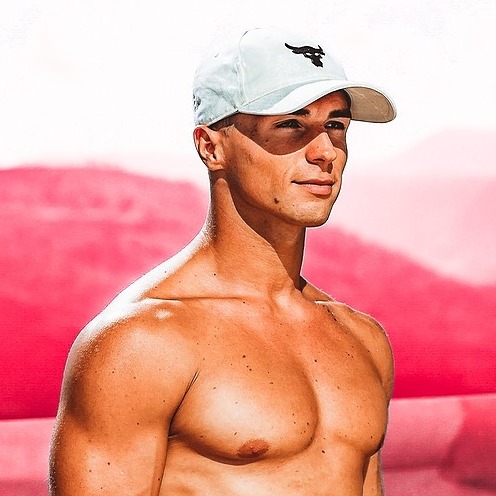 AURÉLIEN ROY | Instagram, TikTok | Linktree