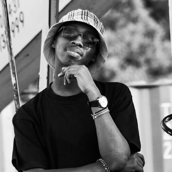 Eric Maina | Twitter, Instagram, Facebook, TikTok | Linktree