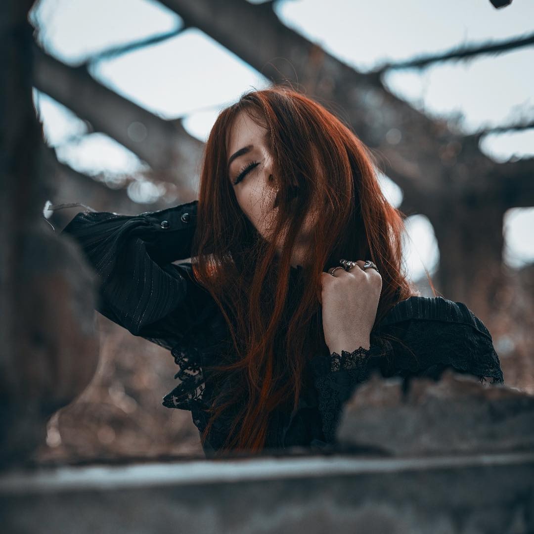 Céline ASMR | Instagram, TikTok, Twitch | Linktree