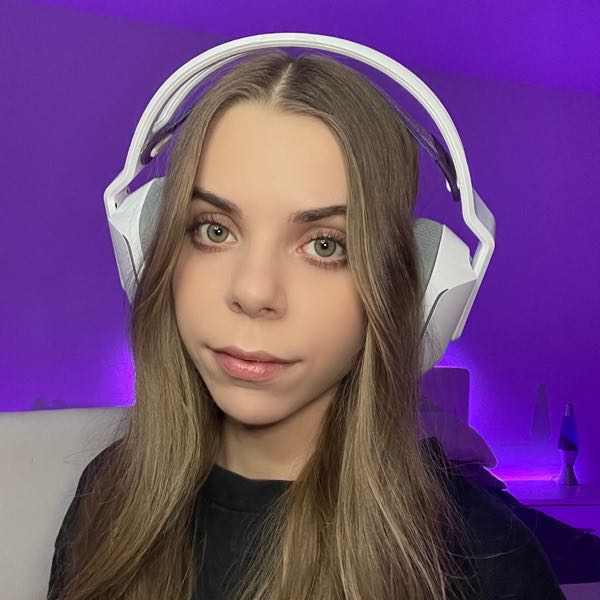smallzuh | Twitter, Instagram, TikTok, Twitch | Linktree