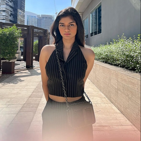 Asfa Sinha | Twitter, Facebook, TikTok | Linktree