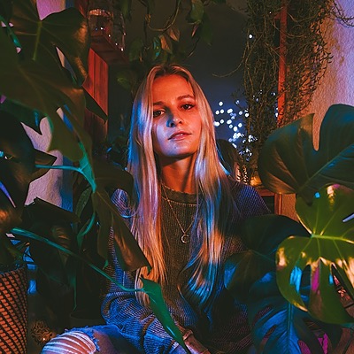 JiLLi - Listen on Spotify - Linktree