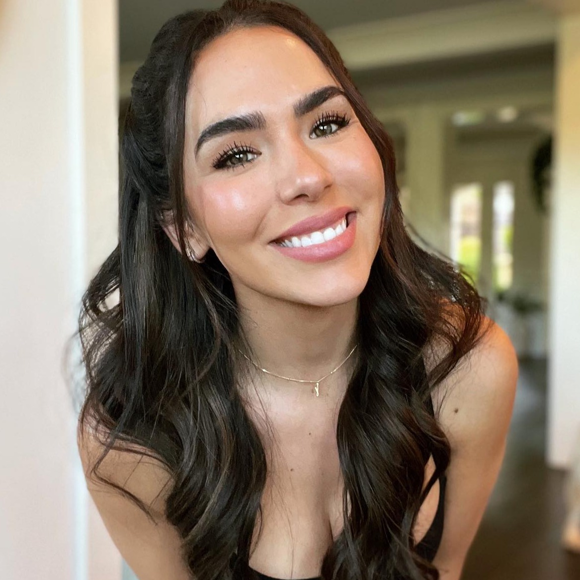 briezyontwitch | Twitter, Instagram, YouTube, Twitch | Linktree