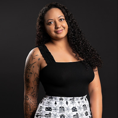 Gabrielle Simmons | Instagram, Facebook | Linktree