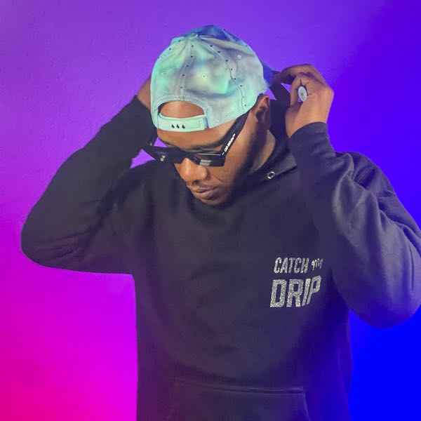 RUNWAY RUNITUP | Instagram | Linktree