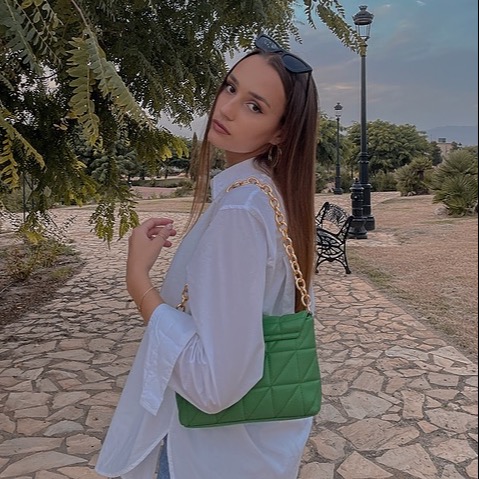Isa Ramírez | Instagram, TikTok | Linktree