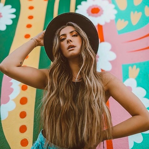 London Ellis - Listen on YouTube, Spotify - Linktree