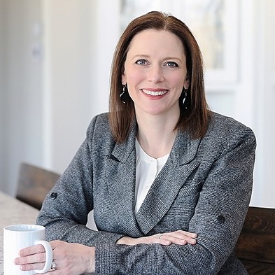 LizKellyRealtor | Instagram, Facebook | Linktree