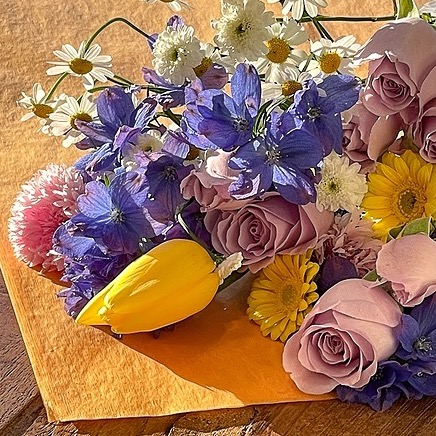 DALI flower | Linktree