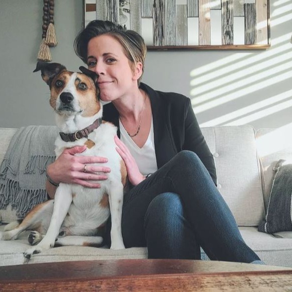 kellyhodges | Twitter, Instagram, Facebook | Linktree