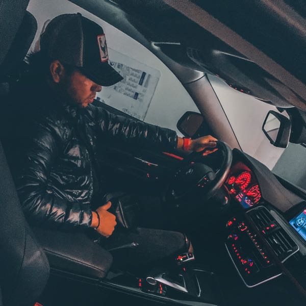 Max Romero Vlogs 🏻🍀🧿 | Instagram, TikTok | Linktree