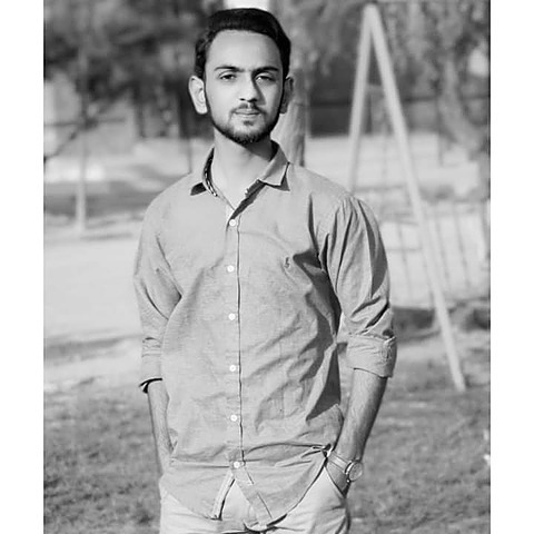 Abdullah Sadiq | Instagram, Facebook | Linktree