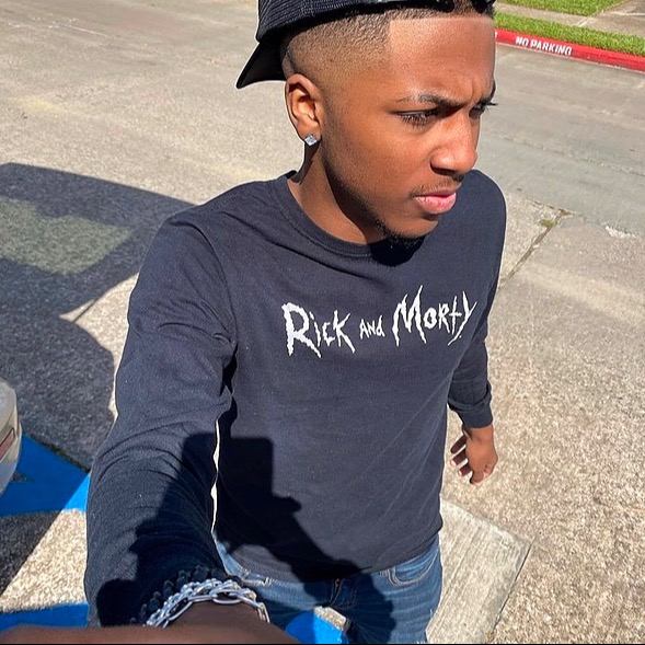 Rucrewrell | Instagram, TikTok, Twitch | Linktree