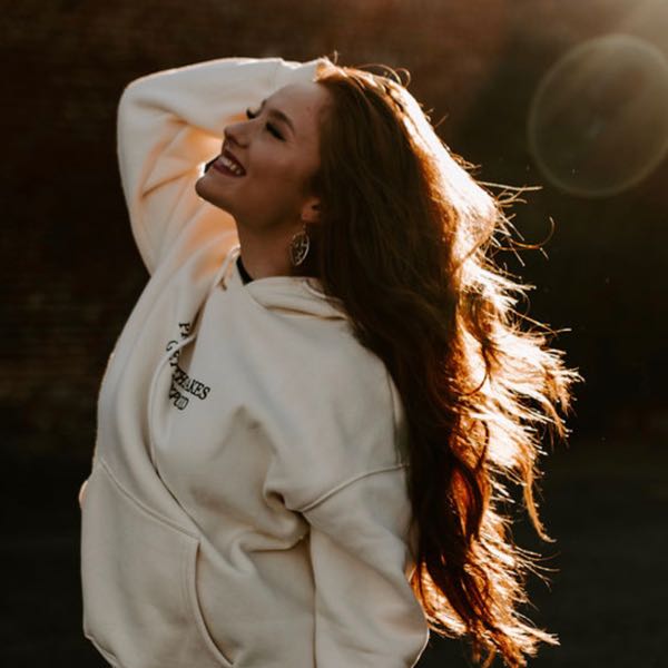 Emma Grantham | Twitter, Instagram, Facebook | Linktree