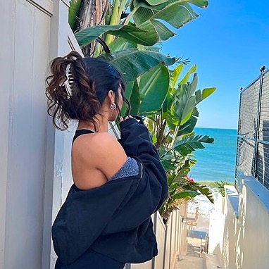 Bella Rivera | Instagram, TikTok | Linktree