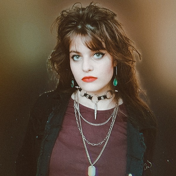 Frida Drich | Instagram, TikTok | Linktree