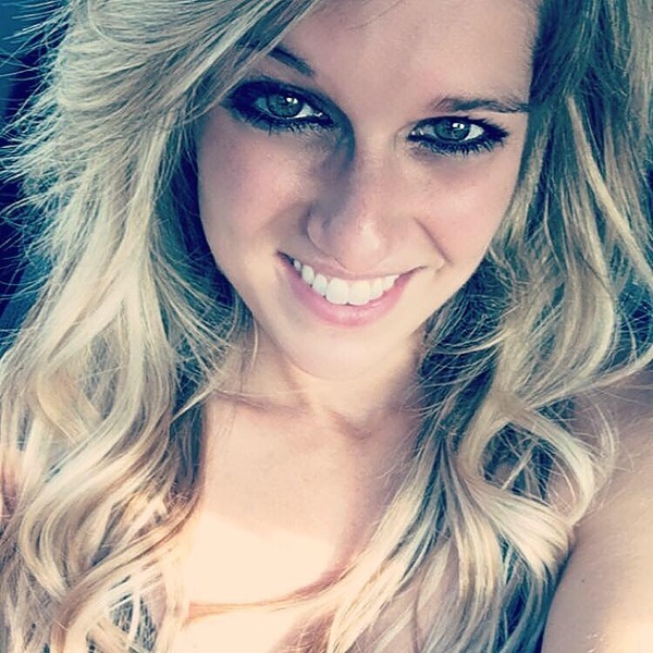 vxblackswanxv | Twitter, Instagram, Facebook, Twitch | Linktree