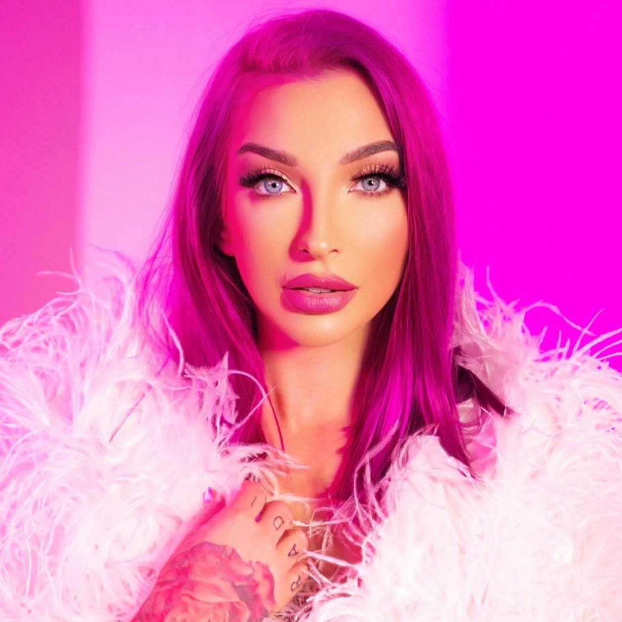 Gala Darling | Instagram | Linktree