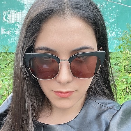 Vane Rivera 바네 리베라 | Twitter, Instagram, TikTok | Linktree