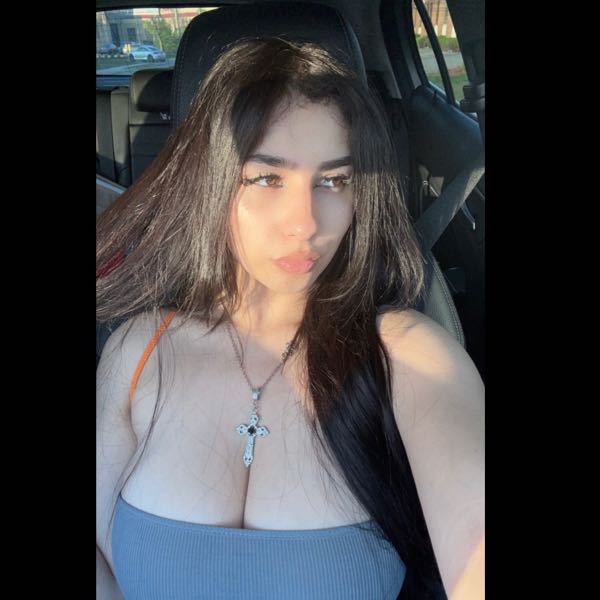 gia - Find gia Onlyfans - Linktree