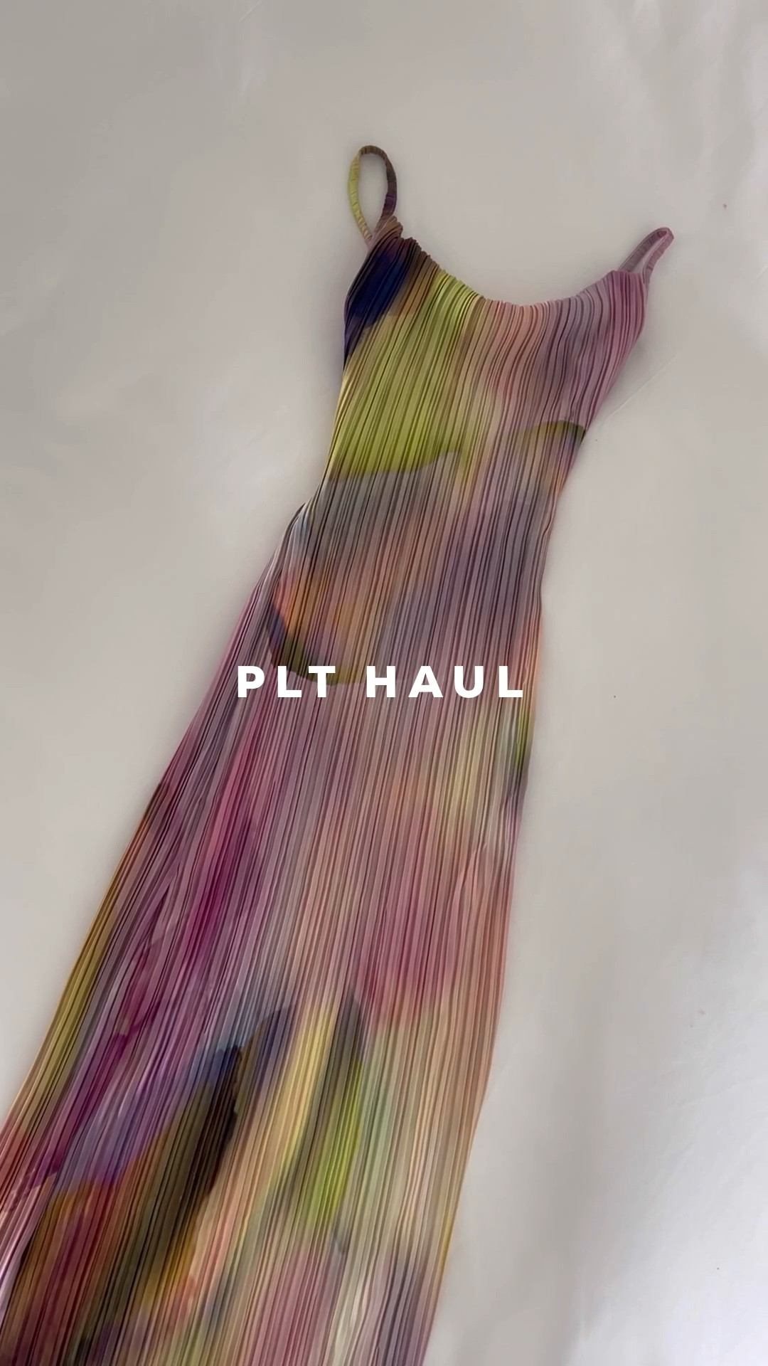 Summer Jade Style | Instagram, TikTok | Linktree