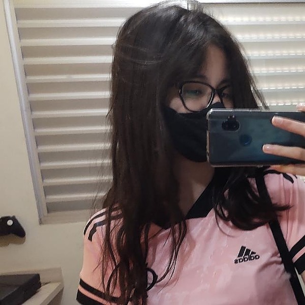 Gabriella "Duque" | Twitter, Instagram, TikTok, Twitch | Linktree