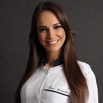 Dra Daniela Quirrenbach | Instagram | Linktree