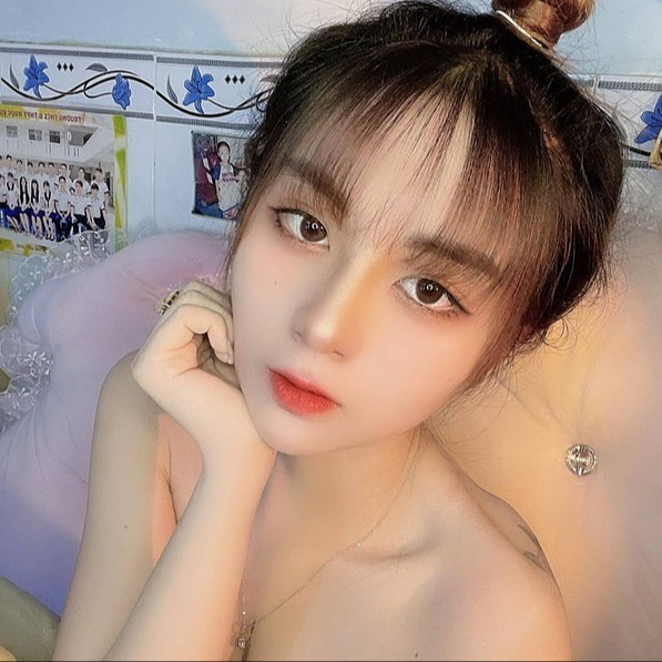 chuppyy | Twitter, Instagram, Facebook | Linktree